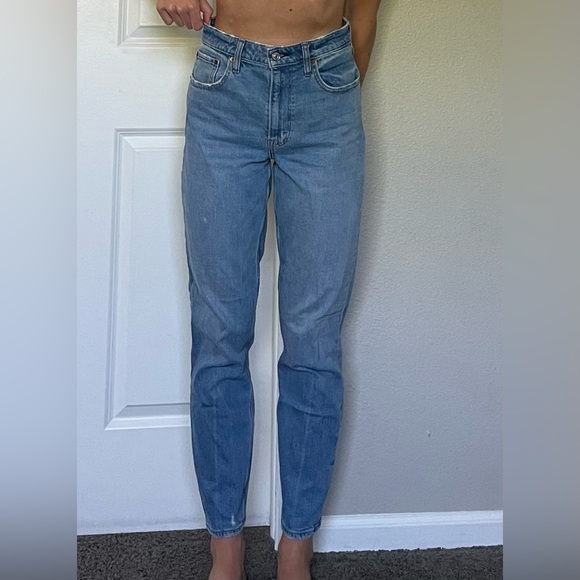 Abercrombie & Fitch | Jeans | Abercrombie 2r The Mom High Rise Curve ...